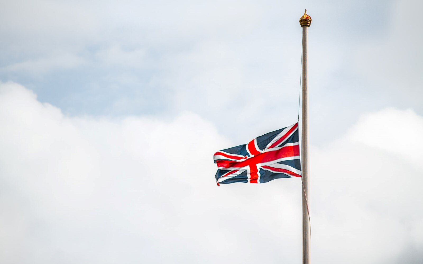 Did you really need to tweet that? How brands reacted to the death of ...